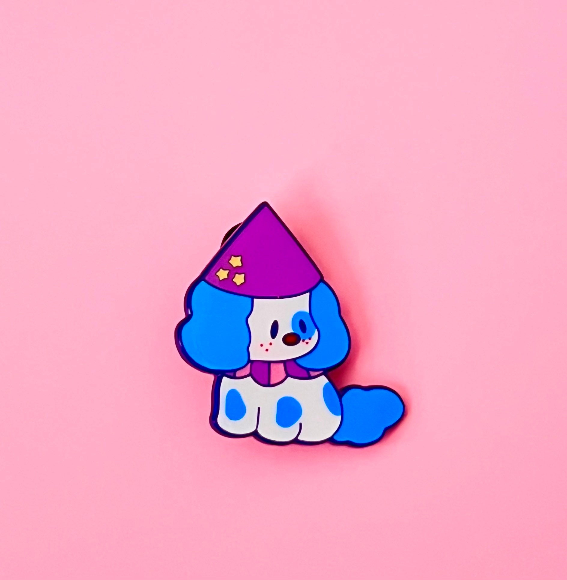 Bloo Circus Dog Pin – MarDeLunaArts